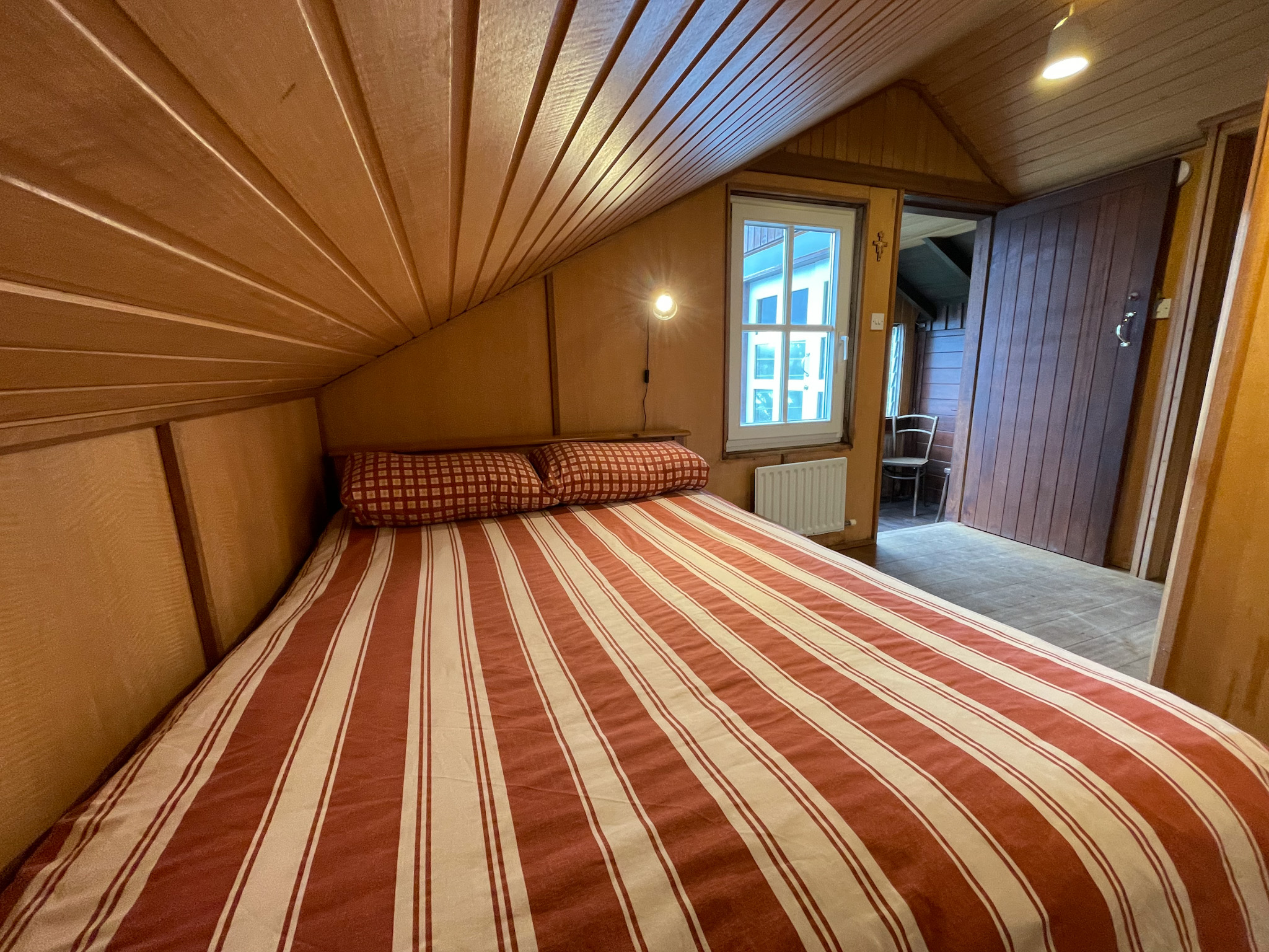 Dream Suite – Atlantic Bay Rest